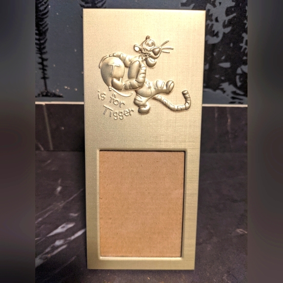 Disney | Art | T Is For Tigger Bronze Wallet Size Photo Desk Picture ...